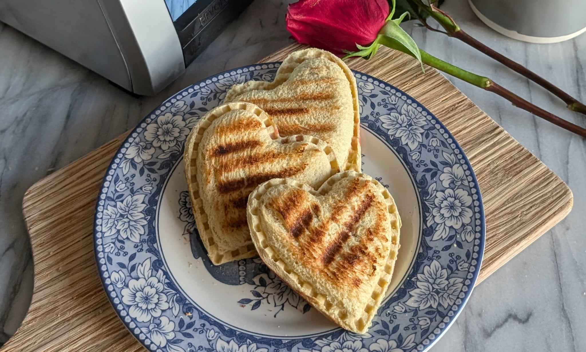Easy Homemade Pie Pockets (No Fryer, No Oil) | Toastie Press Recipe